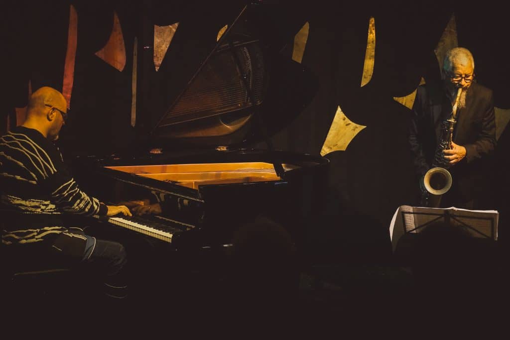 Michael Arbenz meets Andy Sheppard | From Bach to Ellington - Live ...